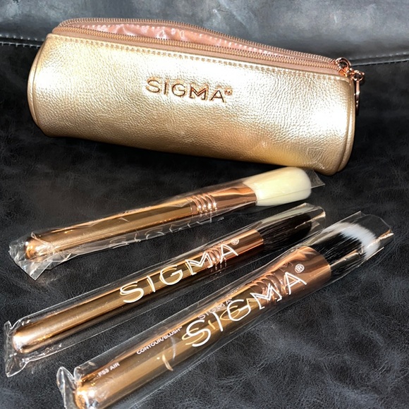 Sigma Beauty | Makeup | Sigma Gold Brush Set Wmakeup Bag | Poshmark